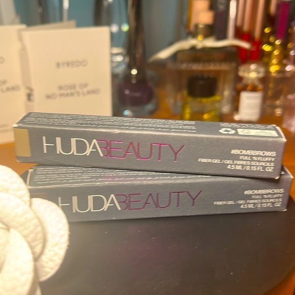 HUDA BEAUTY | Makeup | Huda Beauty Bomb Brow | Poshmark